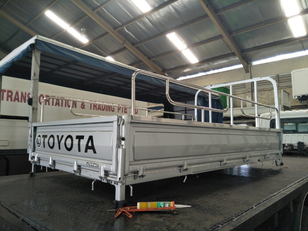 Dyna Rear deck/tailgate / LH dropside, Car Accessories, Accessories on ...