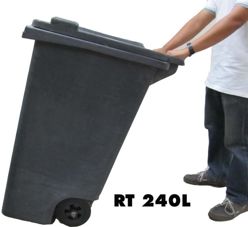 Trash bin foot operated, Furniture & Home Living, Cleaning & Homecare ...