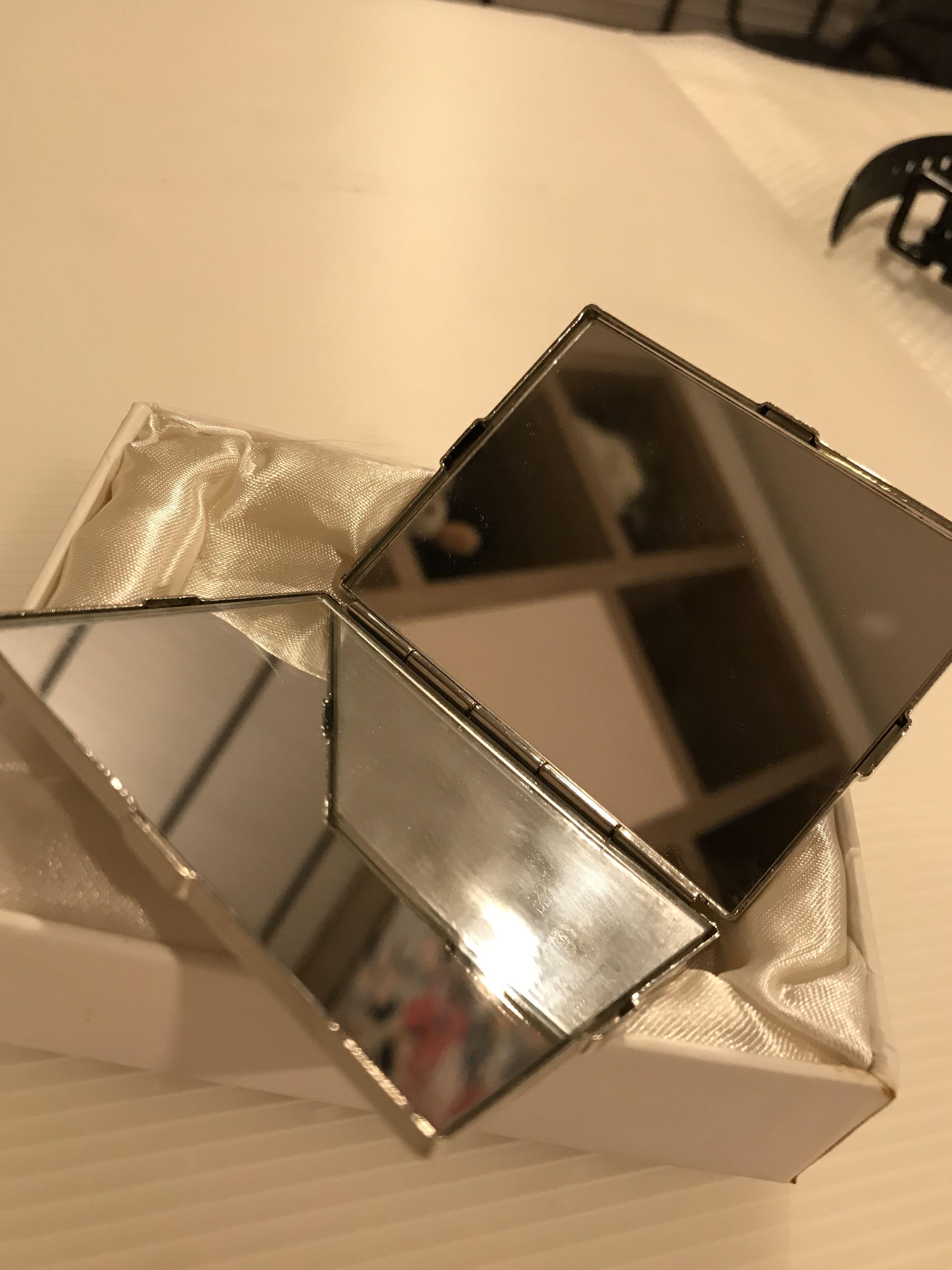 clinique mirror, Health & Nutrition, Face Masks & Face Shields on Carousell