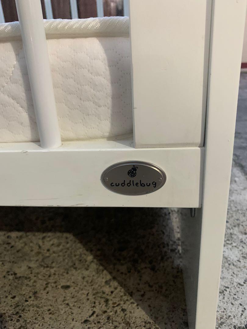 Cuddle Bug Baby Crib Bed, Babies & Kids, Baby Nursery & Kids Furniture ...