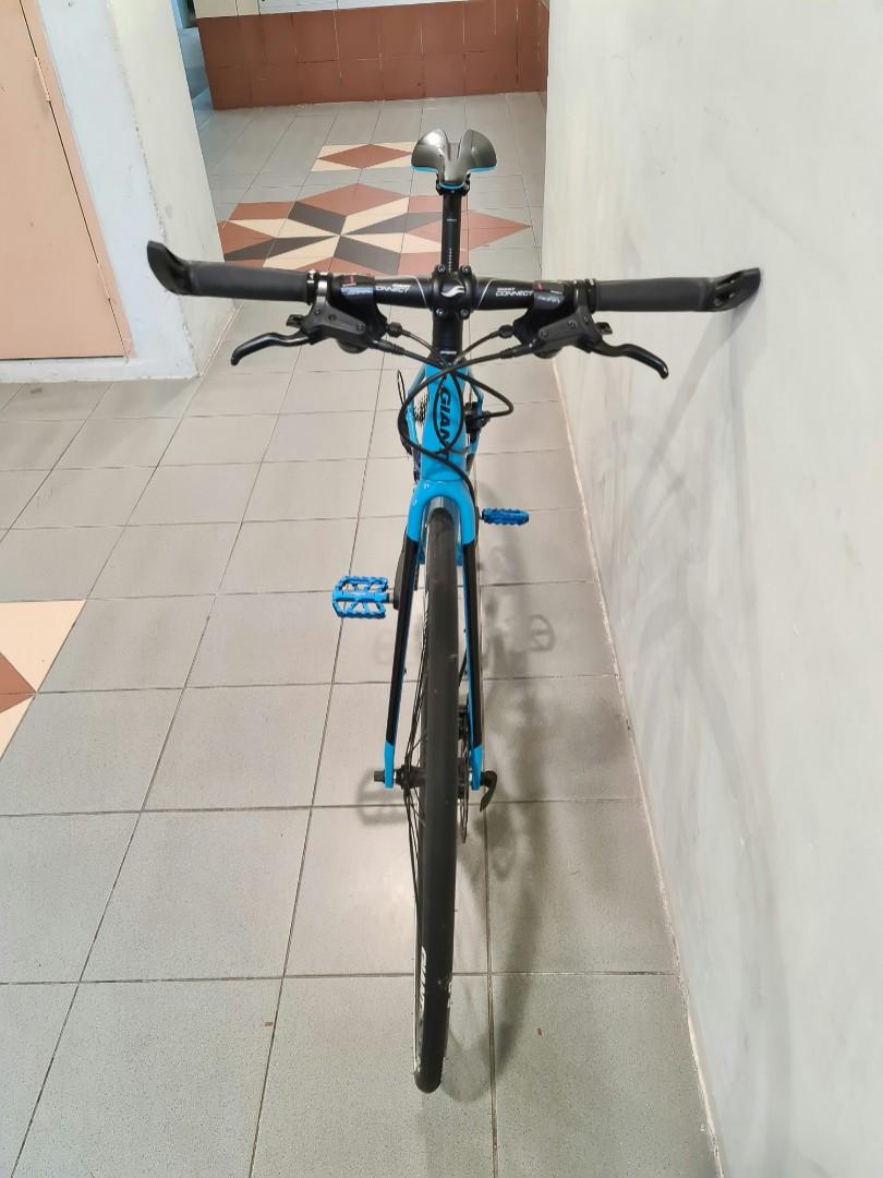 Giant FASTROAD SLR 2, Sports Equipment, Bicycles & Parts, Bicycles on ...