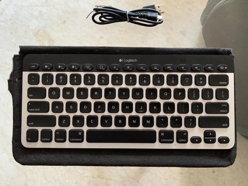 Logitech K811 illuminated bluetooth keyboard, Computers & Tech, Parts ...