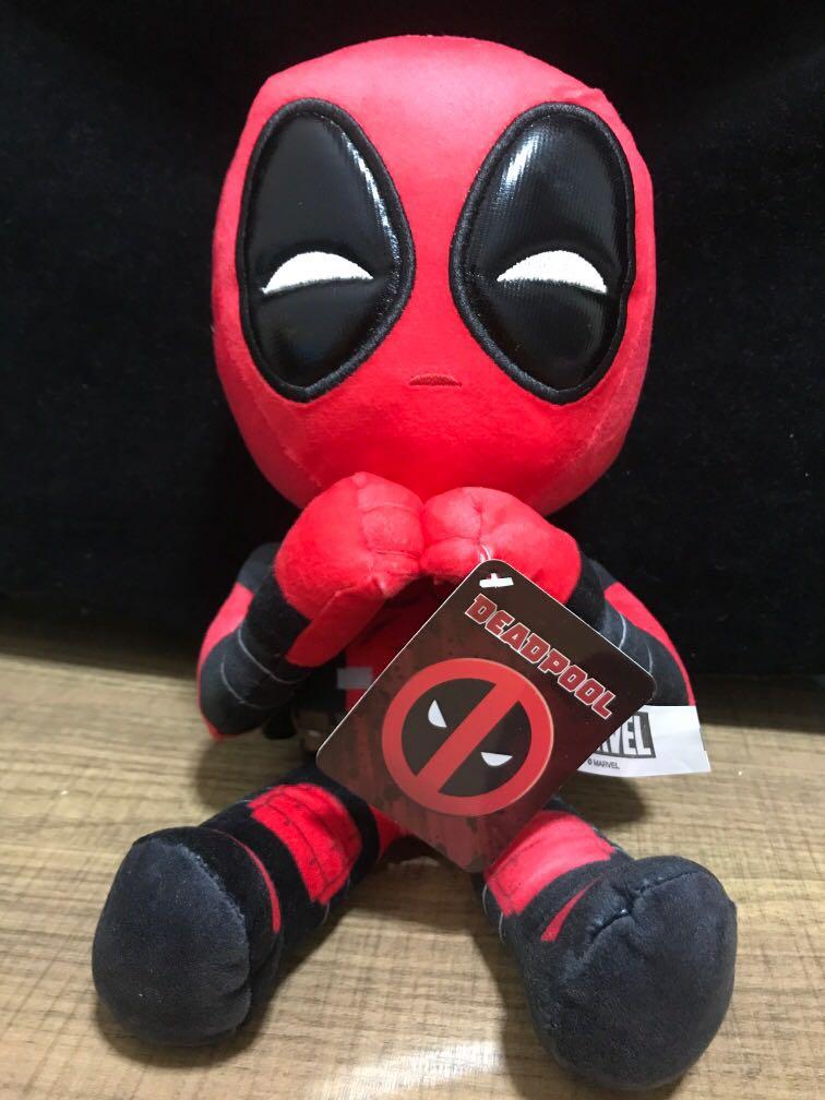 Marvel Soft Toy - Deadpool, 玩具 & 遊戲類, 毛公仔 - Carousell