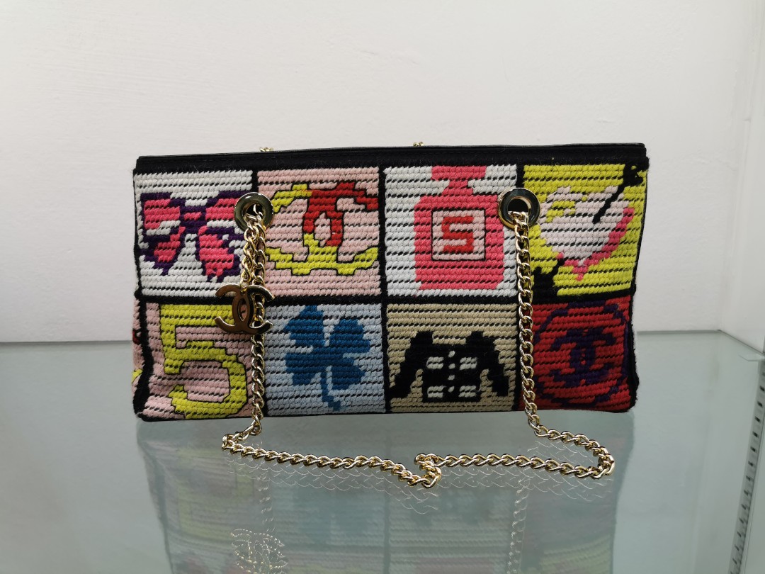 Chanel, Luxury, Bags & Wallets, Handbags on Carousell