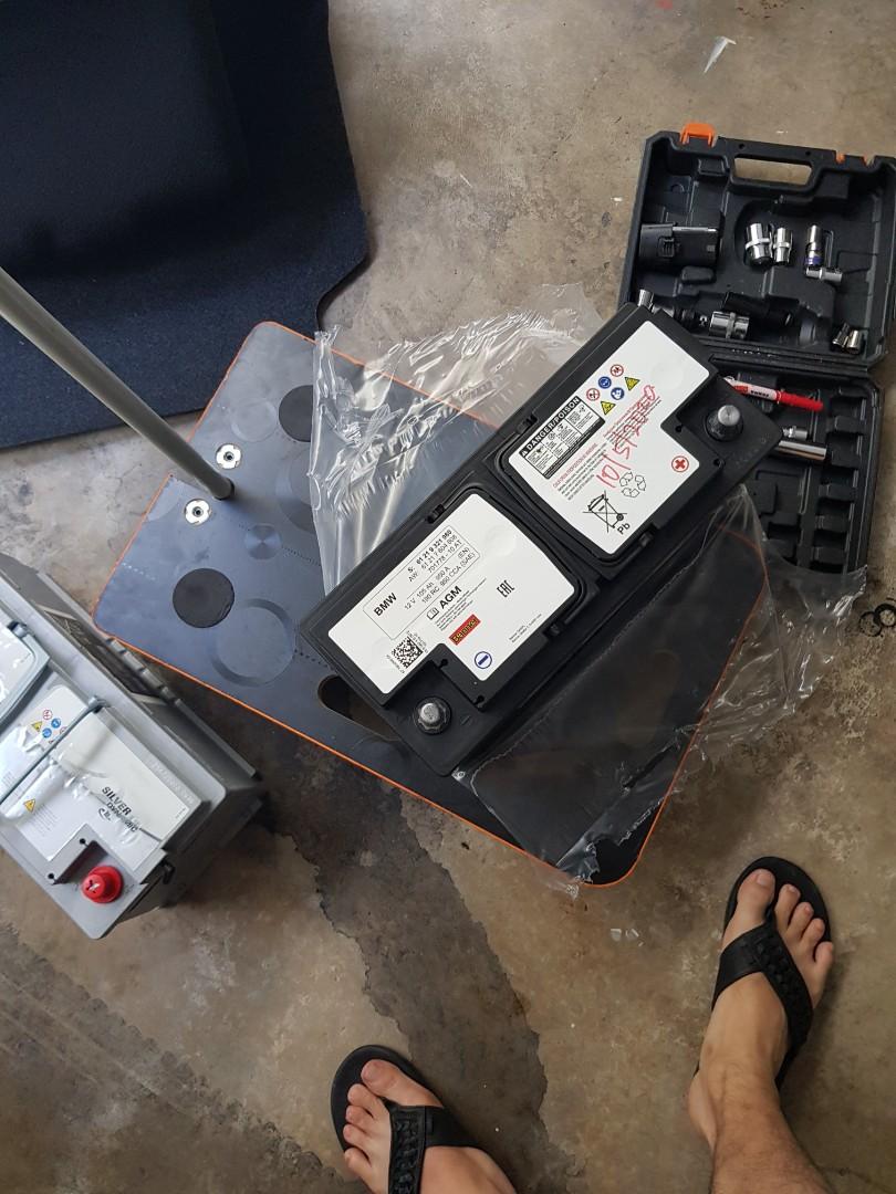 Onsite BMW F10 battery change to Original BMW AGM 90ah battery, Car ...