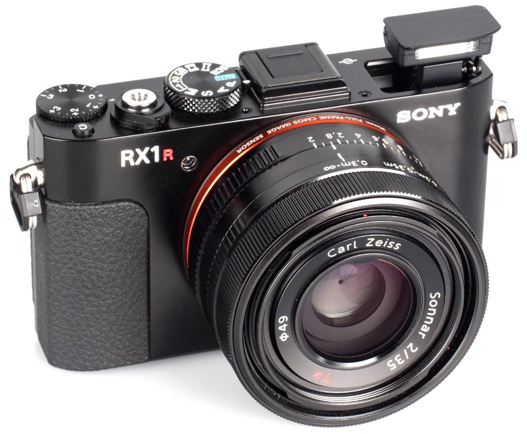 Sony RX1R mk1 fullframe compact with extra accessories., Photography ...
