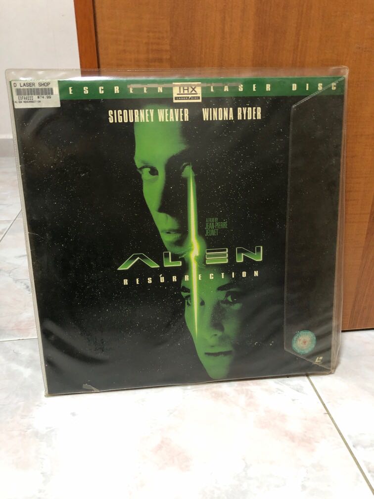 Alien Resurrection Laser Disc, Hobbies & Toys, Music & Media, CDs ...