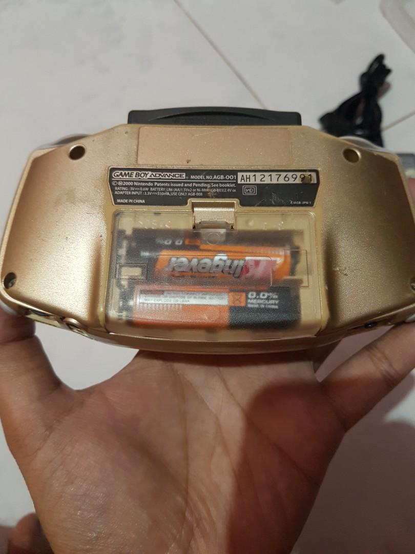Gameboy Advance GOLD with 2 Bootleg Games (please read), Video Gaming ...
