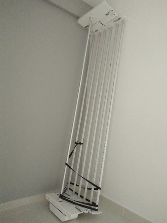 HDB Retractable Laundry Rack, Furniture & Home Living, Bathroom ...
