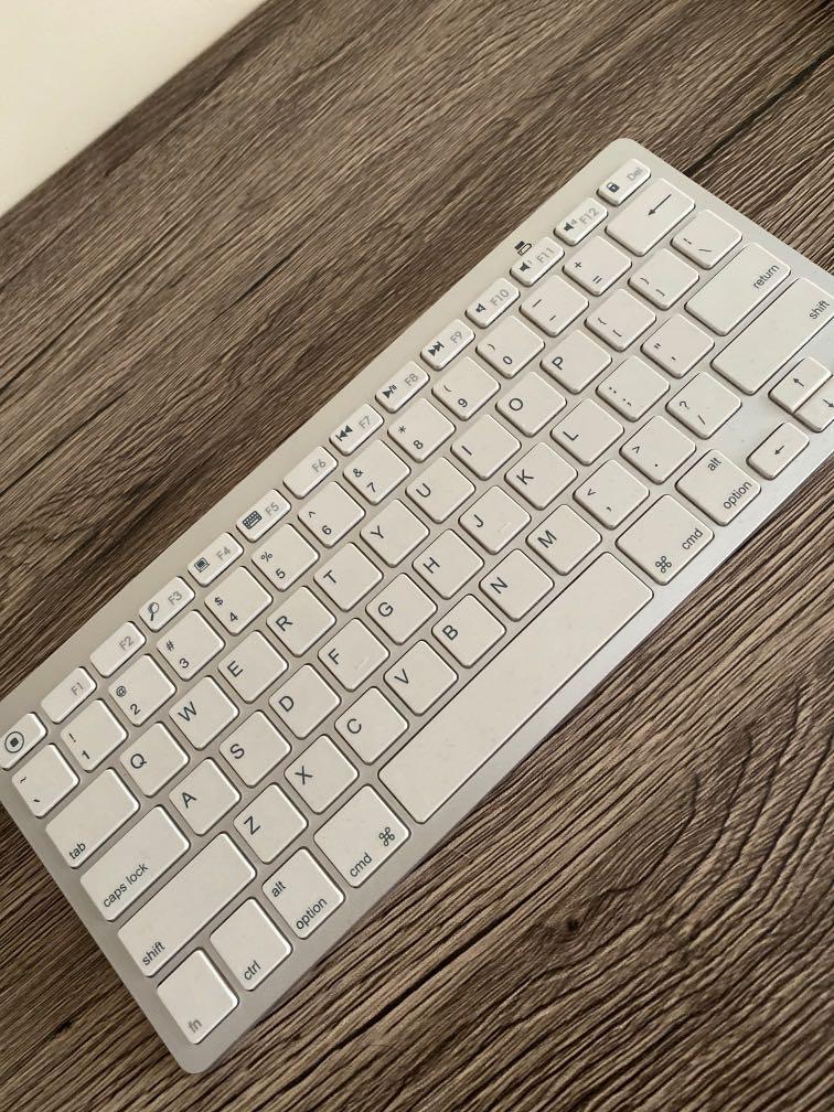 Miniso Wireless Keyboard Computers And Tech Parts And Accessories Computer Keyboard On Carousell