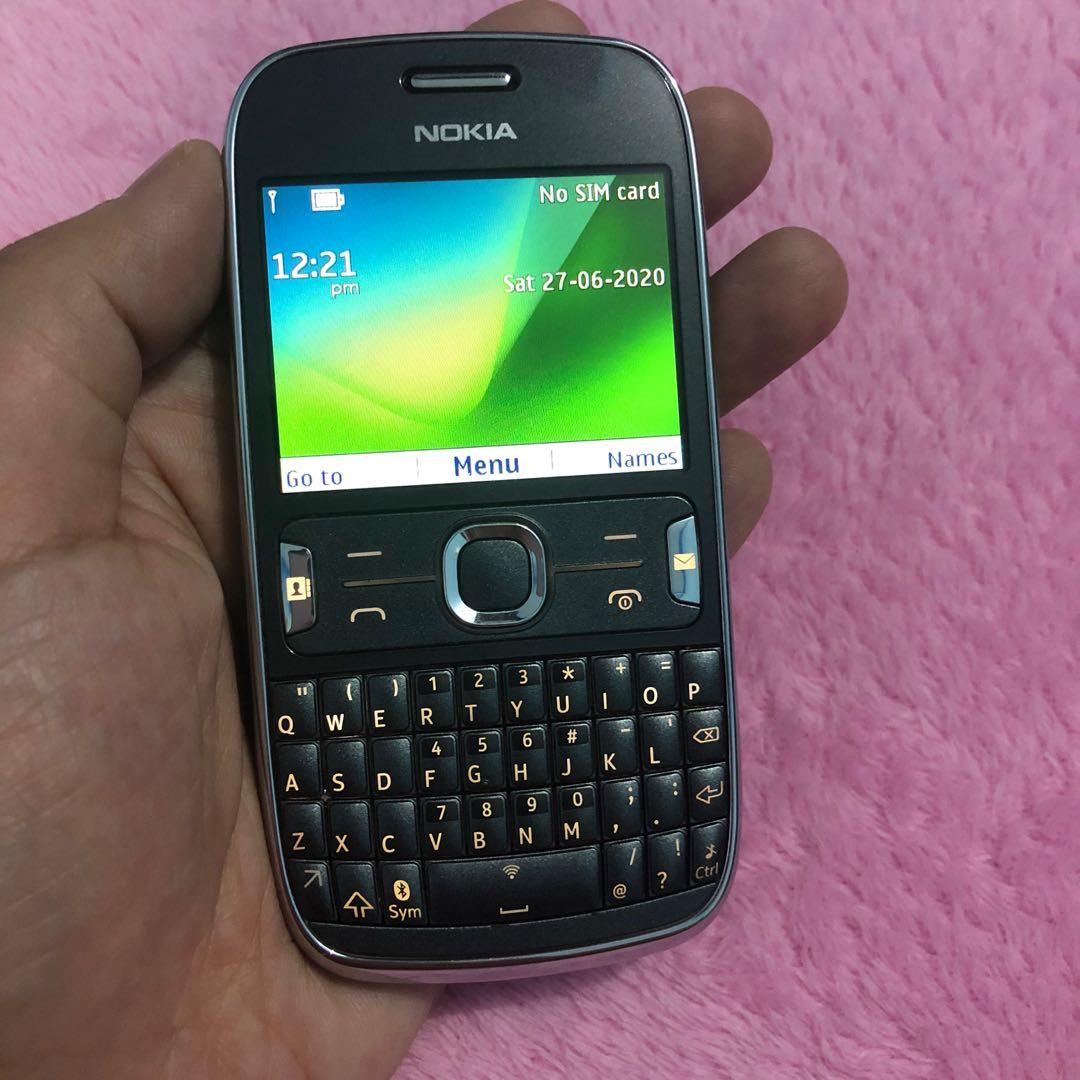 Nokia Asha 302