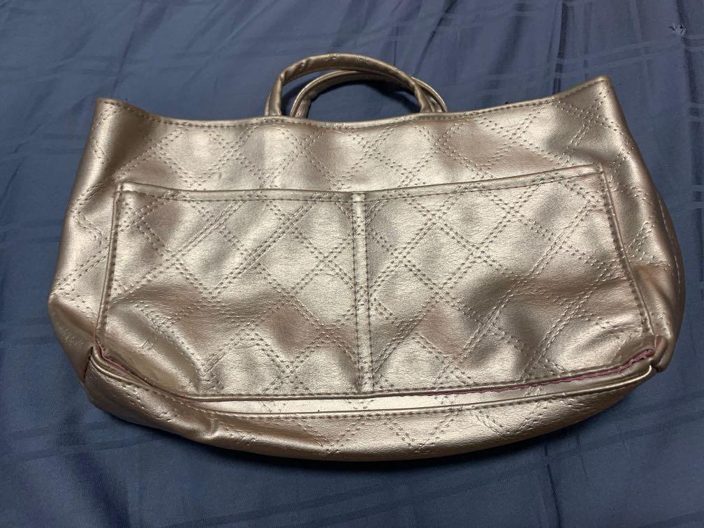 Rootote bag organiser, Women's Fashion, Bags & Wallets, Tote Bags on Carousell