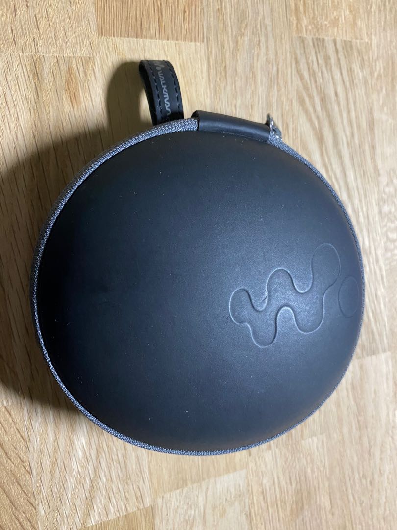 Sony walkman carry case, Audio, Portable Music Players on Carousell