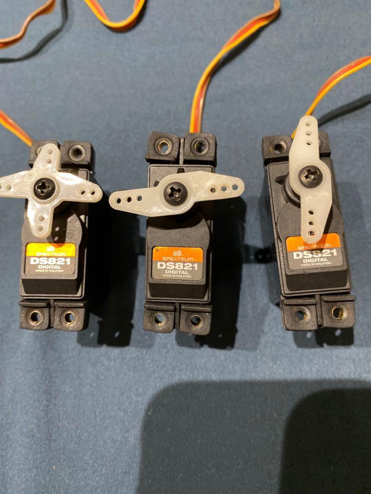 Spektrum DS821, Hobbies & Toys, Toys & Games on Carousell