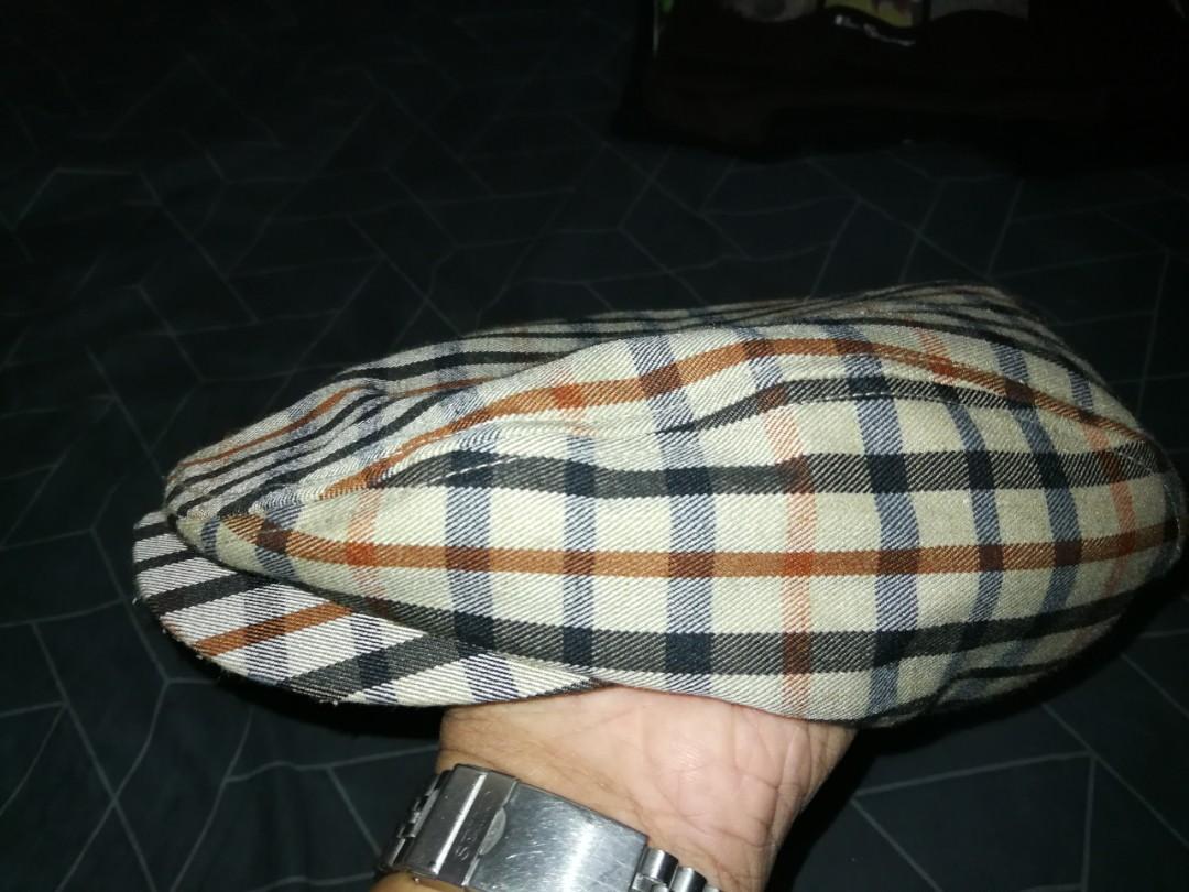 DAKS Simpson London Flat Cap, Men's Fashion, Watches & Accessories, Caps & Hats on Carousell