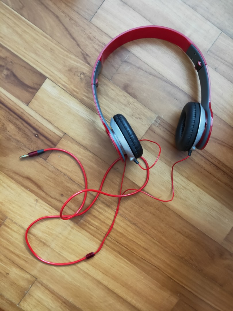 Fake (?) Beats Solo by Dr Dre, Audio, Earphones on Carousell