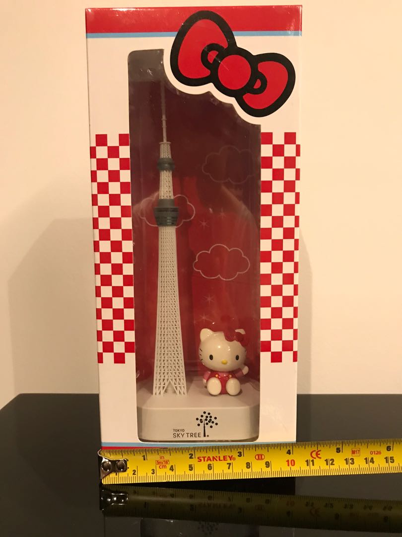 Hello Kitty Skytree display, Hobbies & Toys, Memorabilia & Collectibles ...