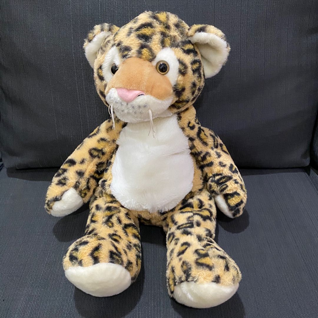 Leopard Stuffed Toy, Hobbies & Toys, Toys & Games on Carousell