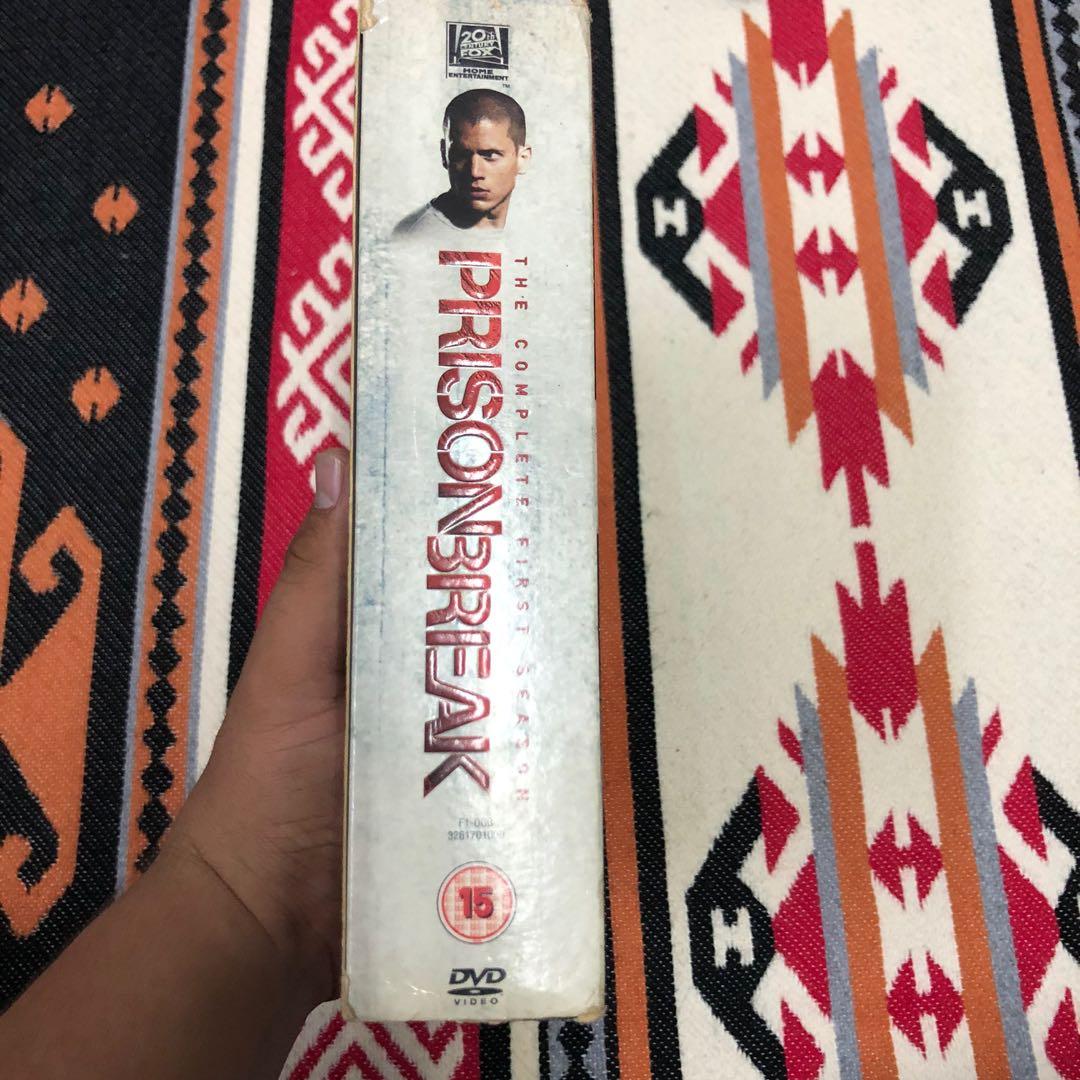 Prison break 1st season dvd, Hobbies & Toys, Music & Media, CDs & DVDs ...