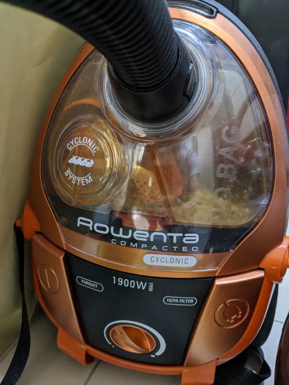 Rowenta Compacteo Cyclonic Vacuum Cleaner 1900W, TV & Home Appliances ...