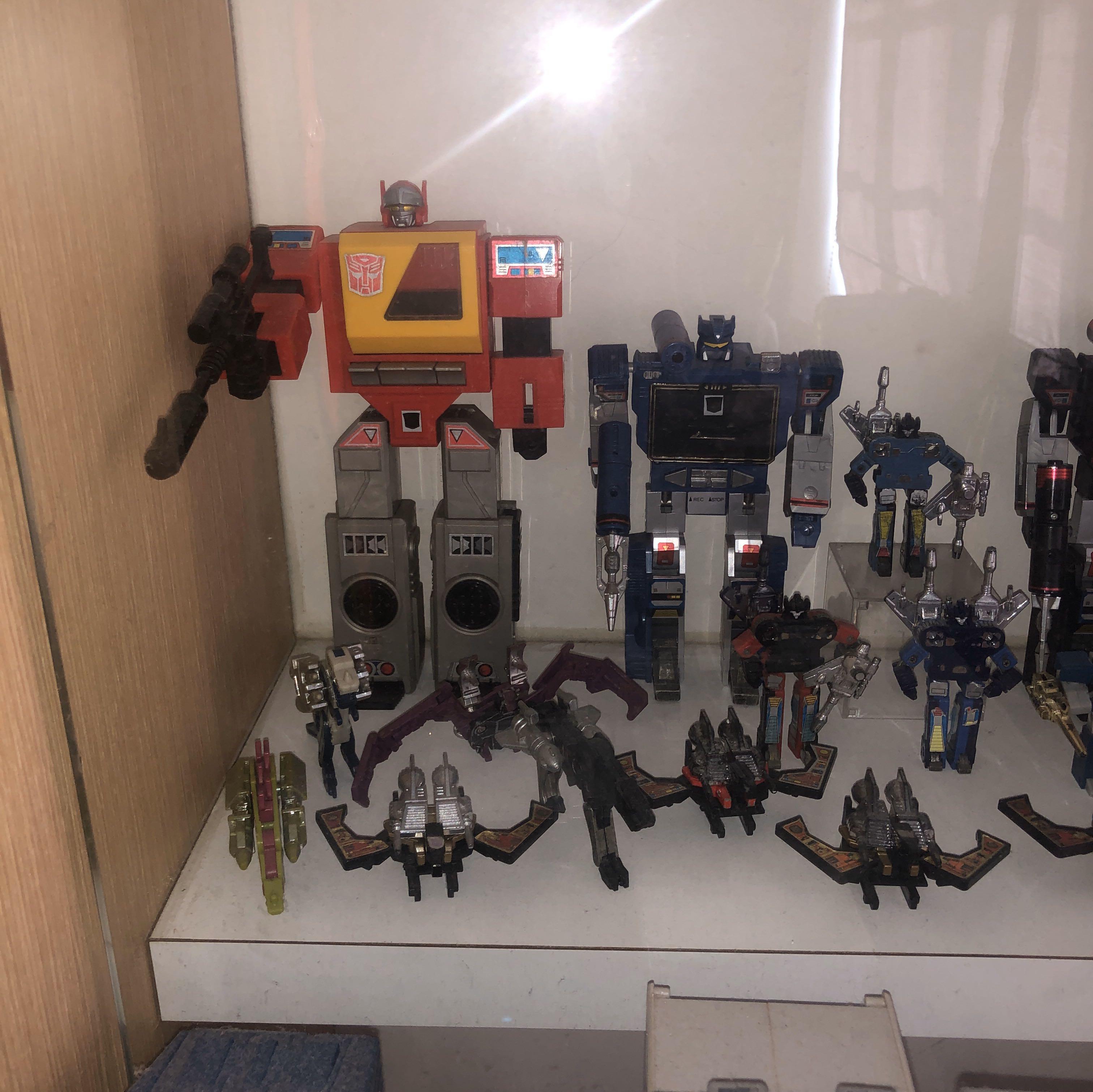 Vintage g1 transformers cassettes, Hobbies & Toys, Toys & Games on ...