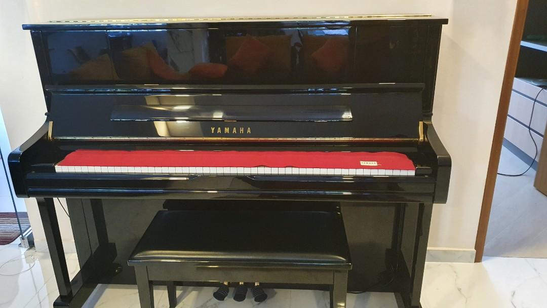 Yamaha U1J upright Piano, Music & Media, Music Instruments on Carousell