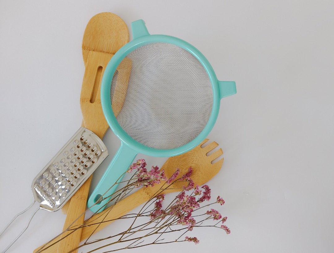 Big sifter strainer baking tool, Furniture & Home Living, Home ...