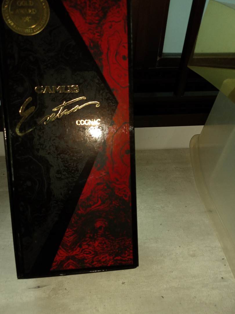 Camus, Everything Else on Carousell