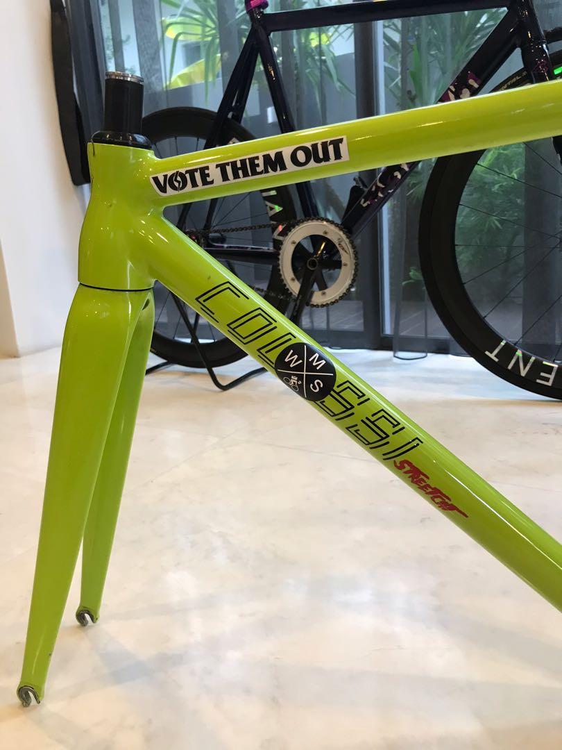 Colossi Accelerator size 52, Sports Equipment, Bicycles & Parts ...