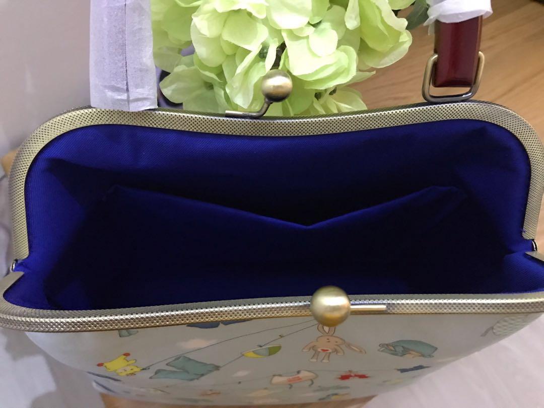 Metal Frame bag, Design & Craft, Handmade Craft on Carousell