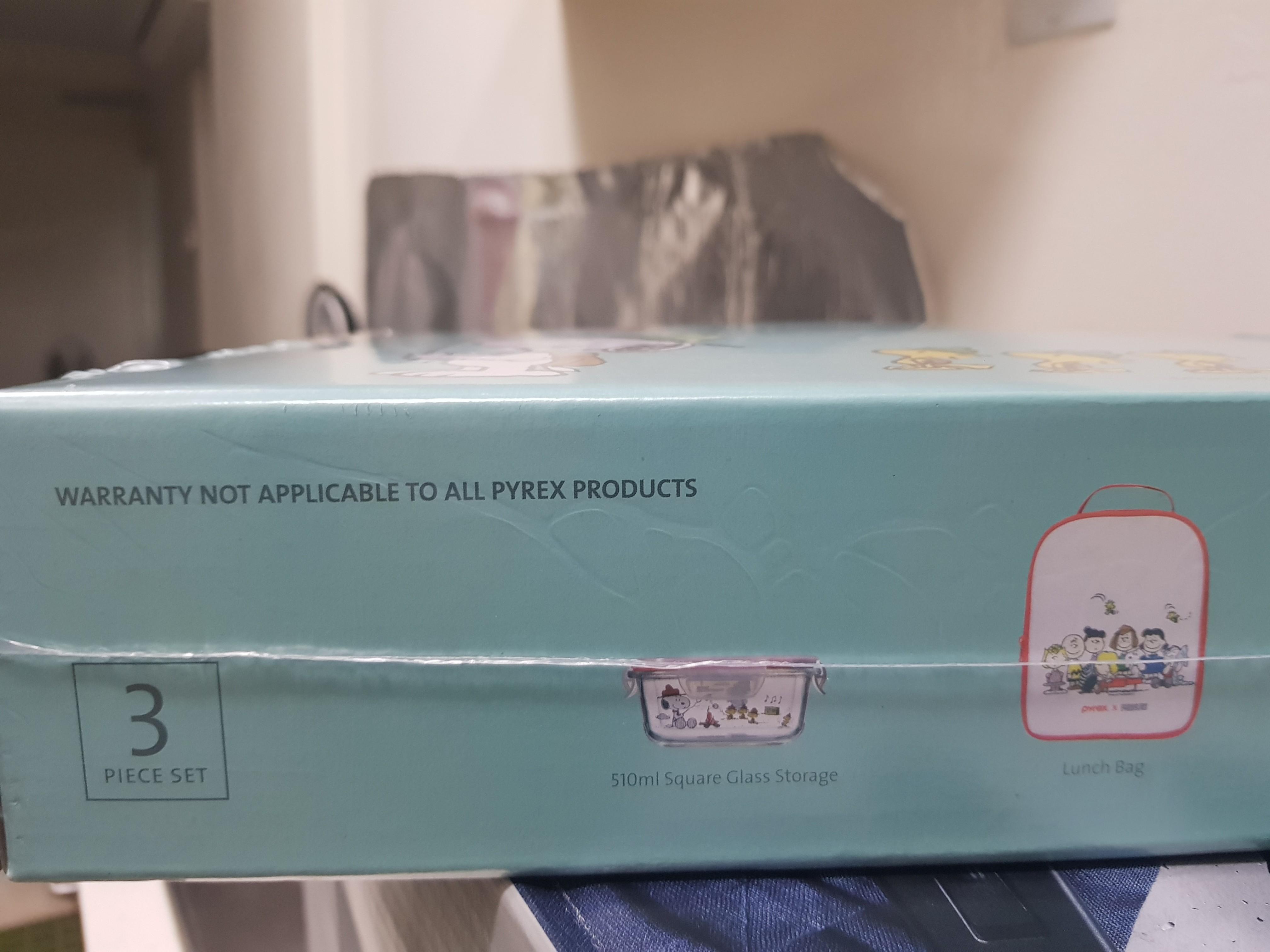 Pyrex Square Glass Storage (510ml) with Cover and Bag - Peanuts ...