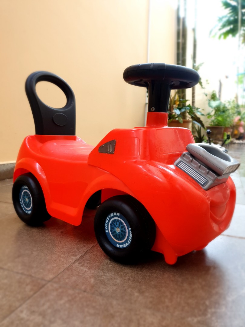 Toy car with sound, Babies & Kids, Infant Playtime on Carousell