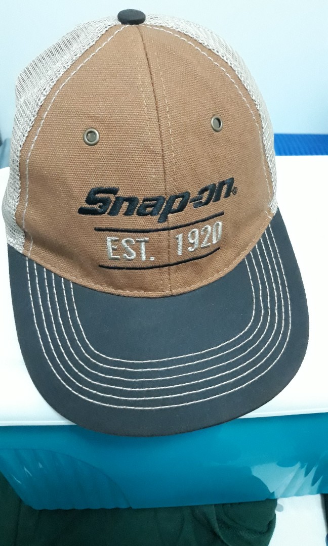 Vintage Snap On Hats Truck In VHTF Made In USA, Men's Fashion, Watches & Accessories, Cap & Hats ...