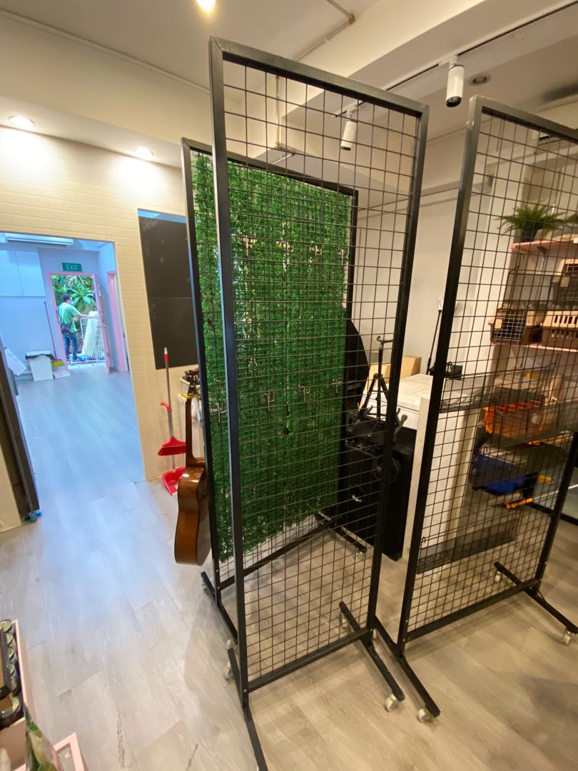 Wire Mesh Display Stand (with wheels), Furniture & Home Living, Home ...