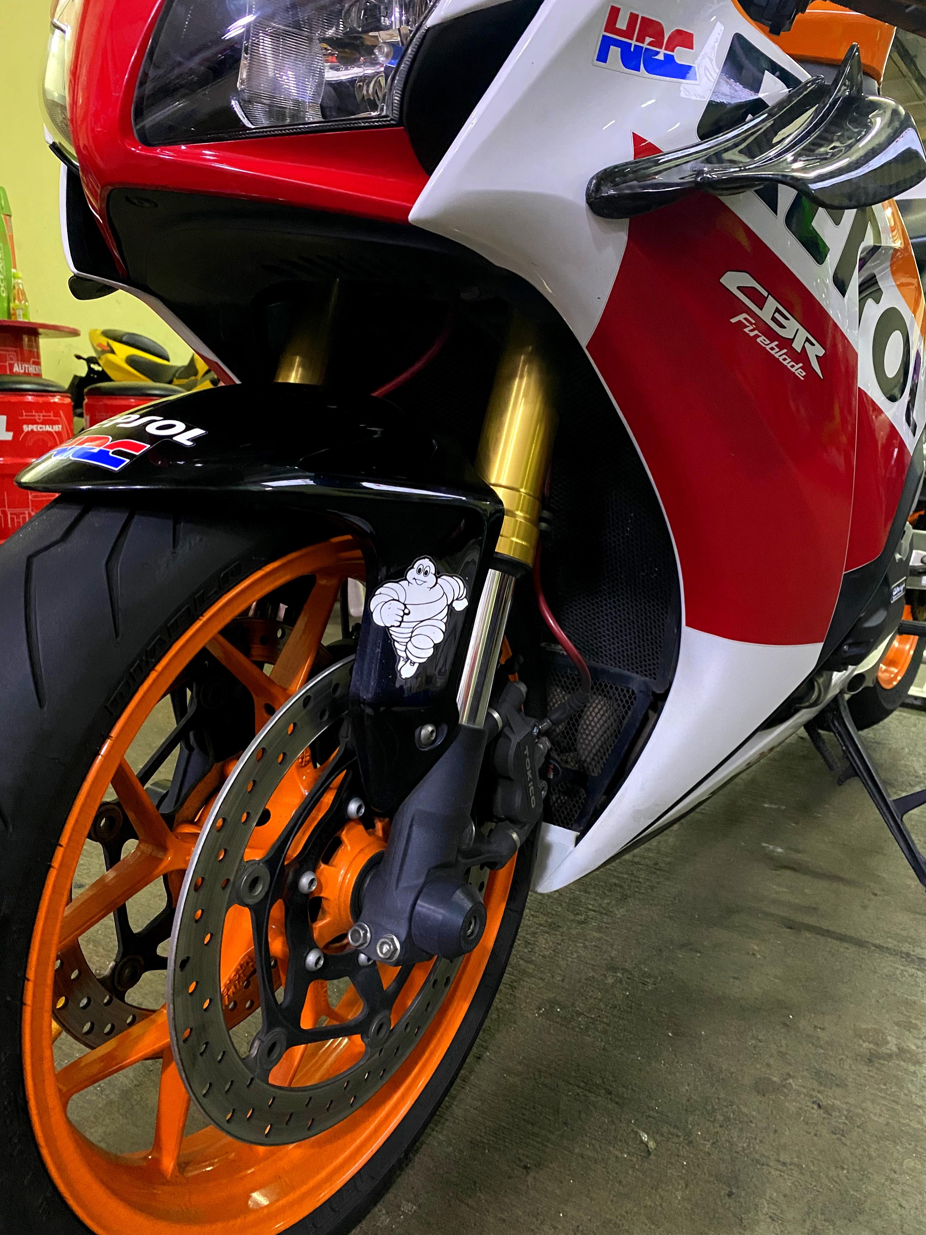 HONDA CBR1000RR ALL YEARS CARBON GP WINGLETS, Motorcycles, Motorcycle ...