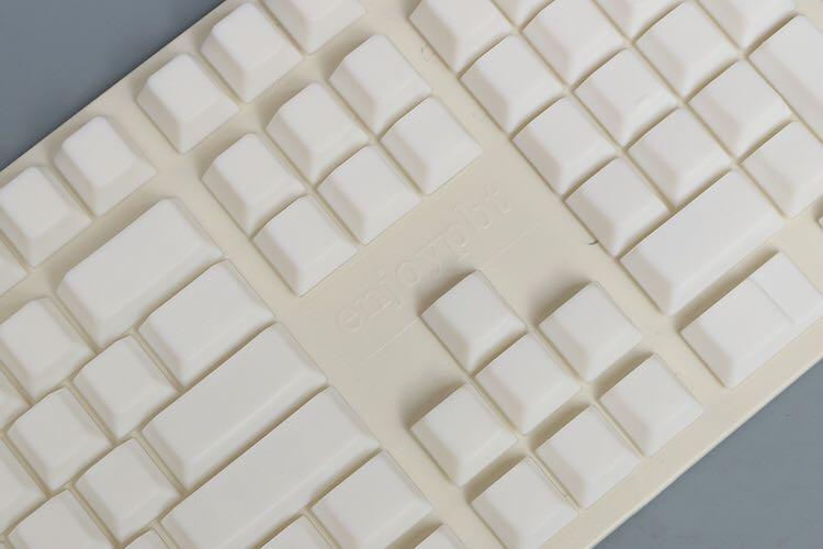 Silky Tofu PBT keycaps (enjoypbt)- RGB glow through, Computers & Tech ...