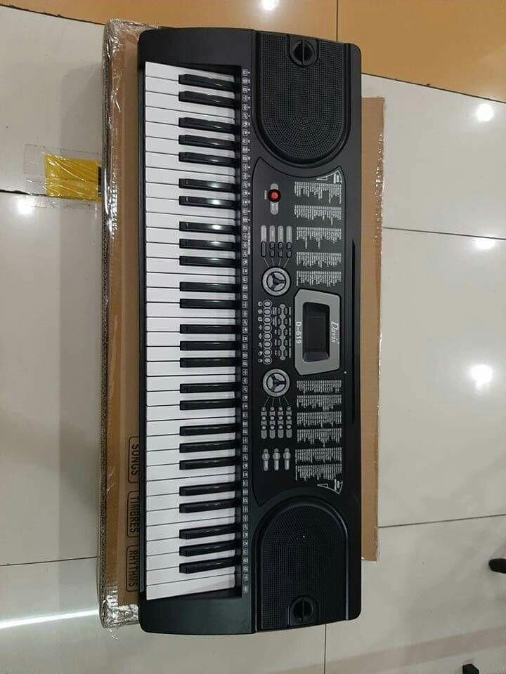 KEYBOARD- DAVIS-619, Hobbies & Toys, Music & Media, Musical Instruments ...