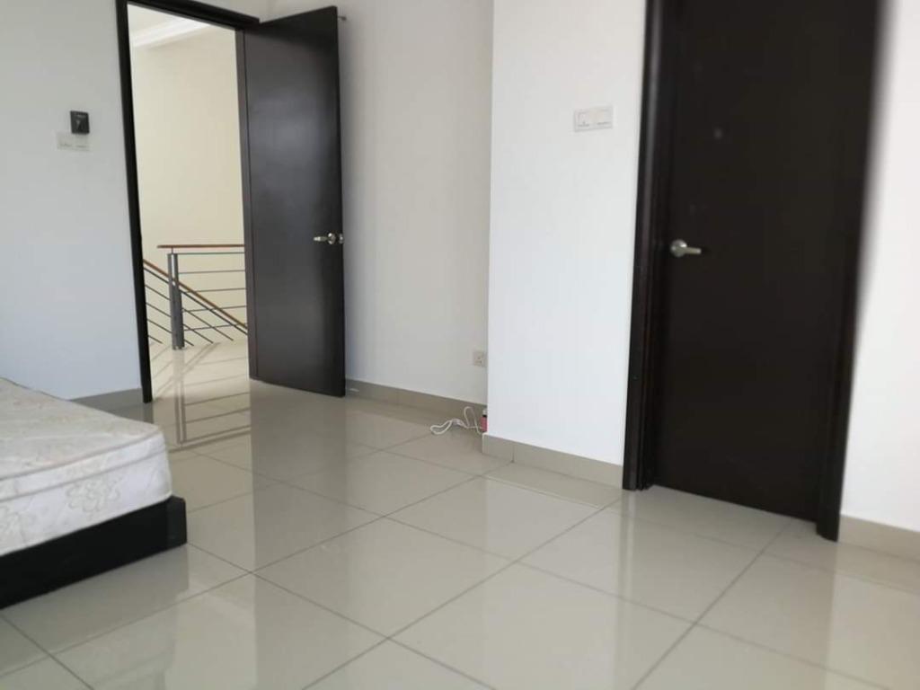 LOW DENSITY Semi D Double Storey Taman Jenderam Harmoni (Harmony Park ...