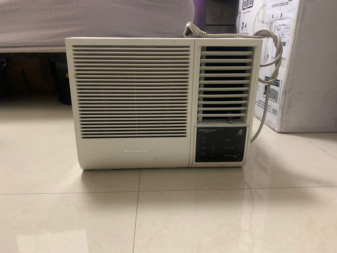Panasonic Window-Type Aircon 1hp with remote and frame, TV & Home ...