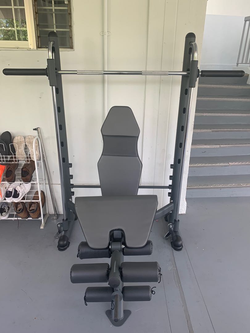 Smith machine, Sports Equipment, Exercise & Fitness, Cardio & Fitness ...