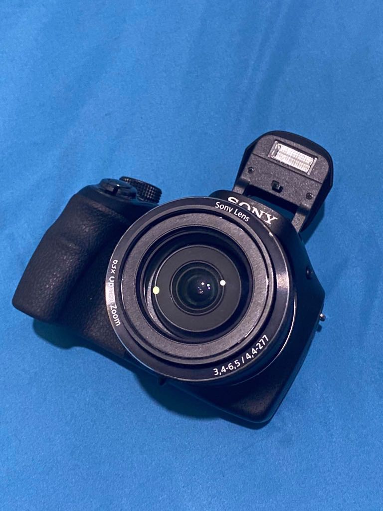 Sony Cybershot DSC-H400, Photography, Video Cameras on Carousell