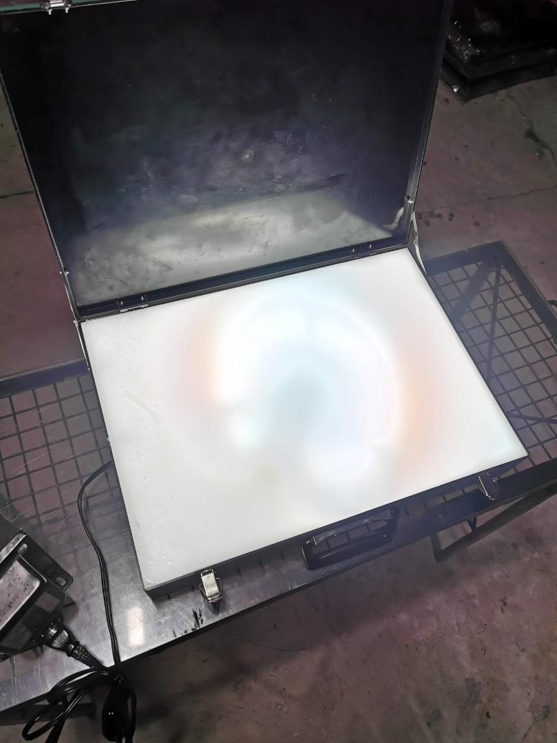 Vintage light box, Hobbies & Toys, Stationary & Craft, Craft Supplies ...