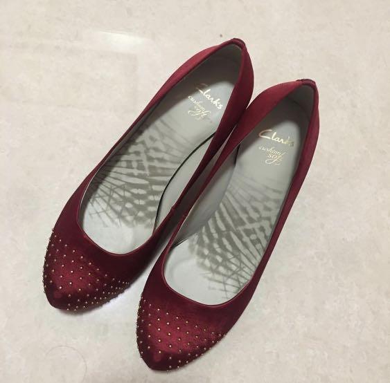 Clarks Red Platform heels, Women's Fashion, Footwear, Heels on Carousell