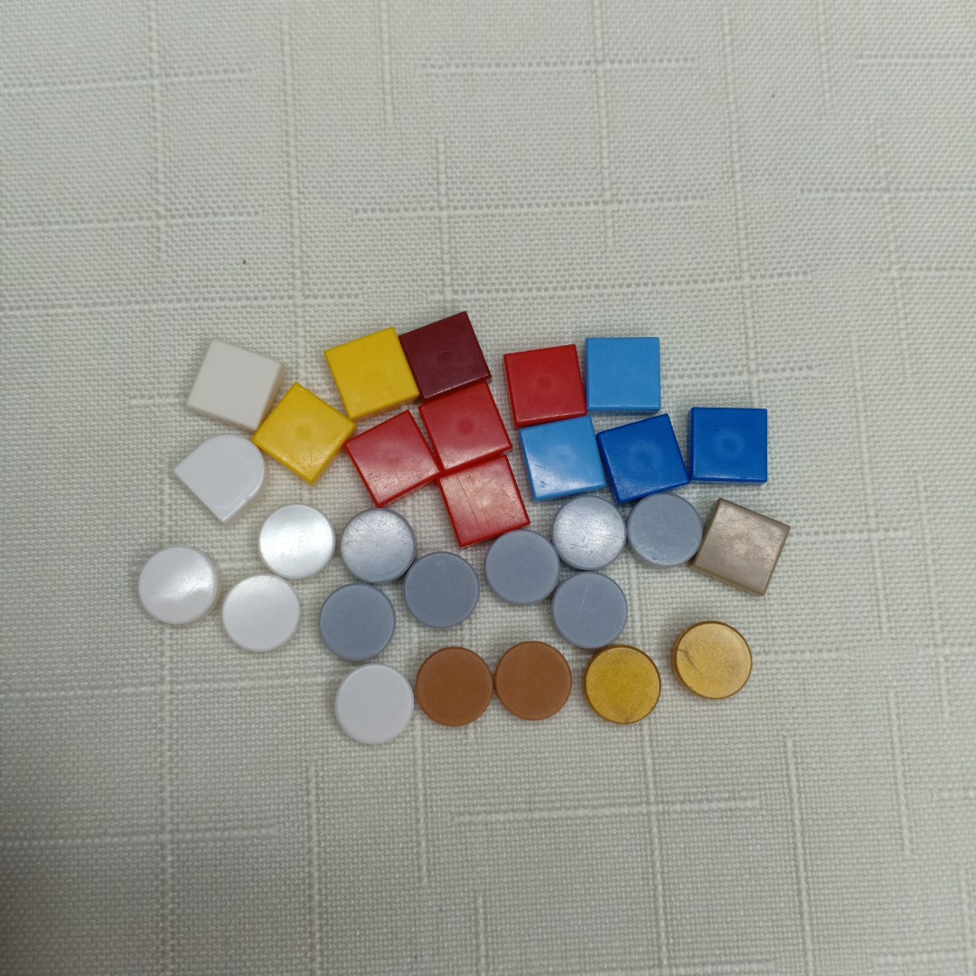 LEGO 1x1 Tiles, Hobbies & Toys, Toys & Games on Carousell