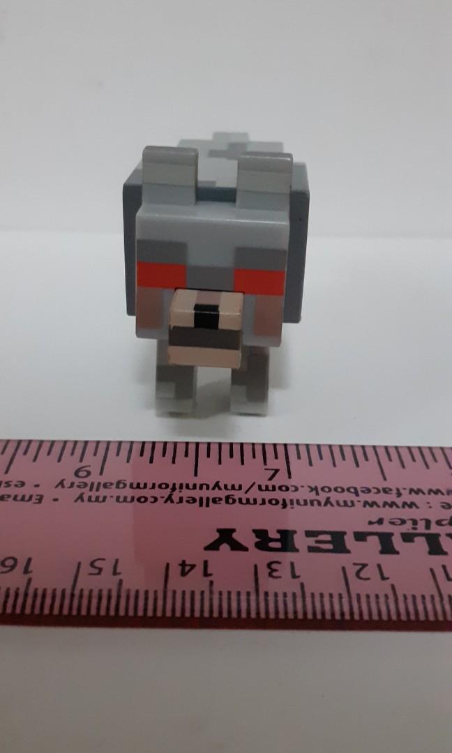 Minecraft Wolf figurine, Hobbies & Toys, Collectibles & Memorabilia ...
