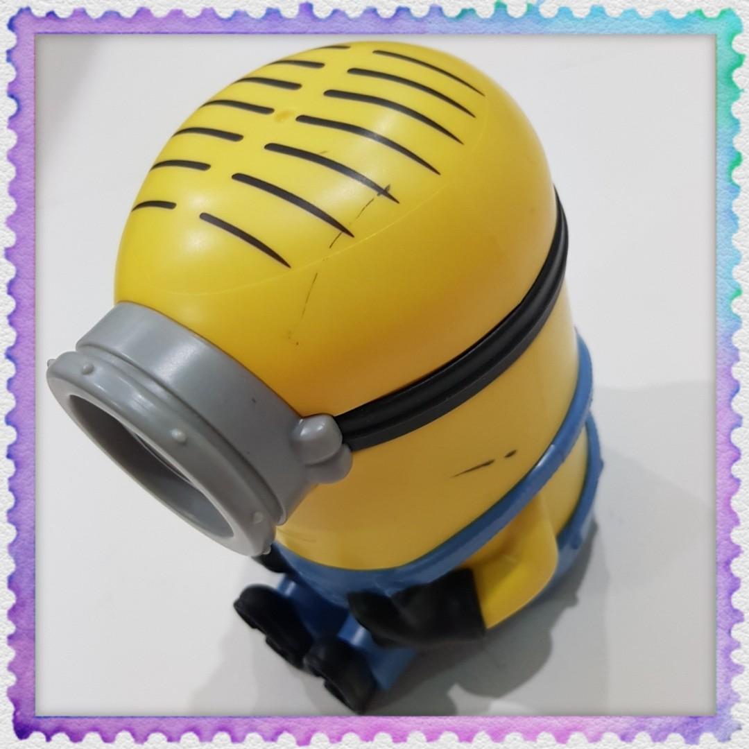 Minion cereal milk container holder despicable me nestle, Furniture ...