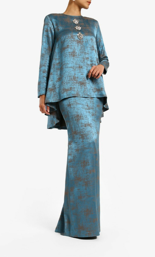 Rizman Ruzaini Rusleena Brocade Kurung in Blue, Women's Fashion ...