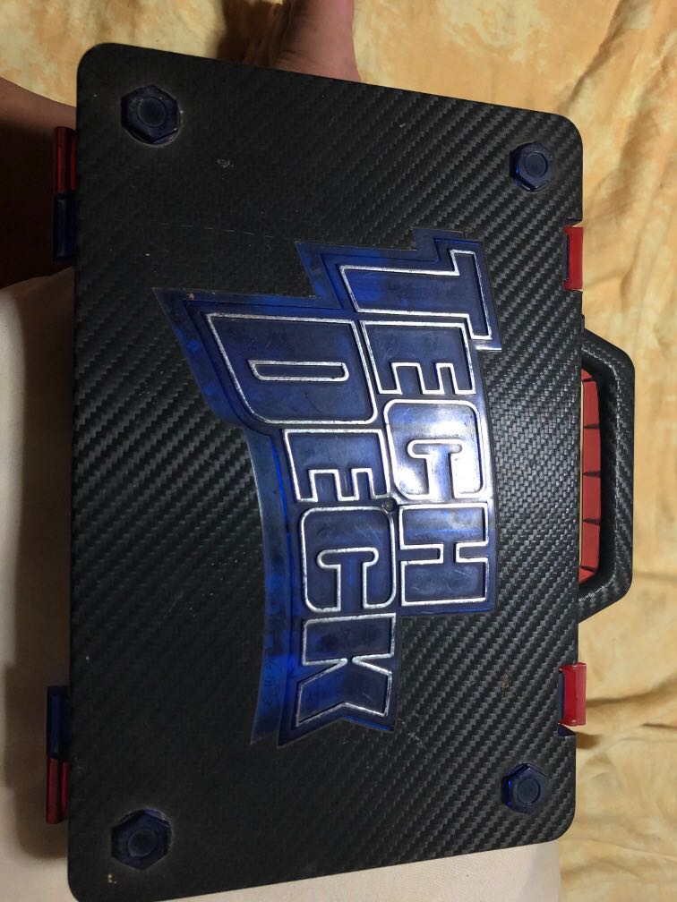 Tech Deck case, Hobbies & Toys, Toys & Games on Carousell