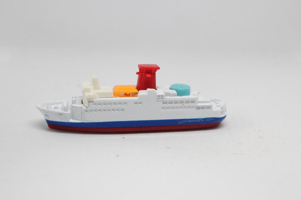 Tomica Sunflower Cruise Ship, Hobbies & Toys, Toys & Games on Carousell