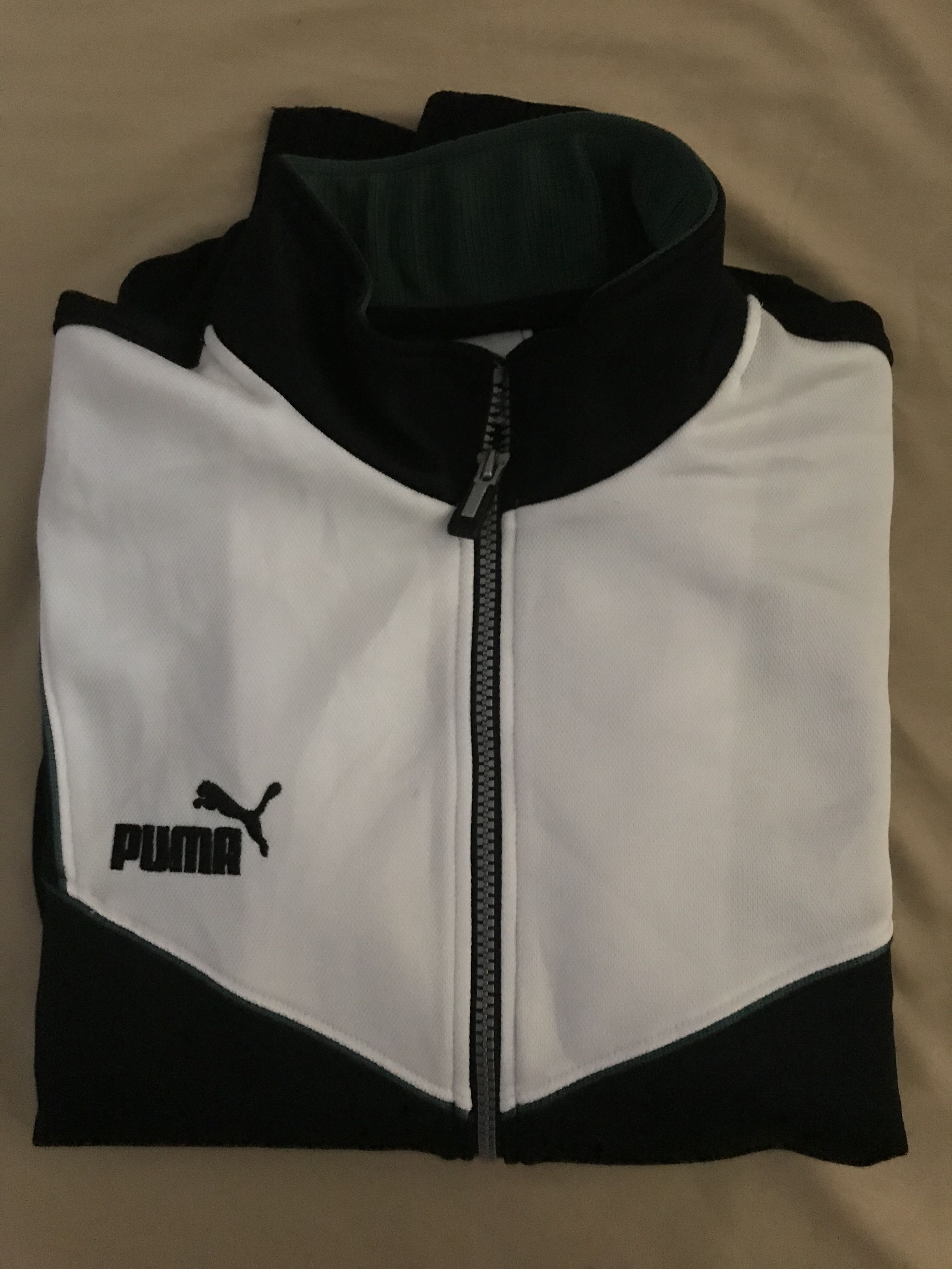 Vintage 90s Puma Track Jacket, Men's Fashion, Activewear on Carousell